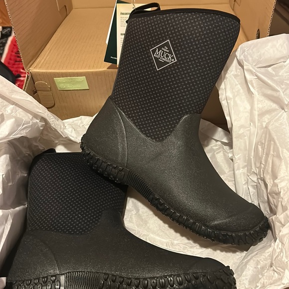 Muck | Shoes | Nwt Muck Boots | Poshmark